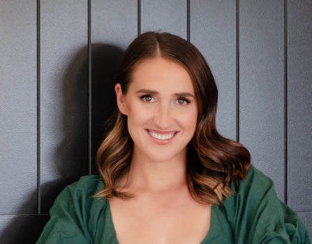 Polly Harding – The Curve